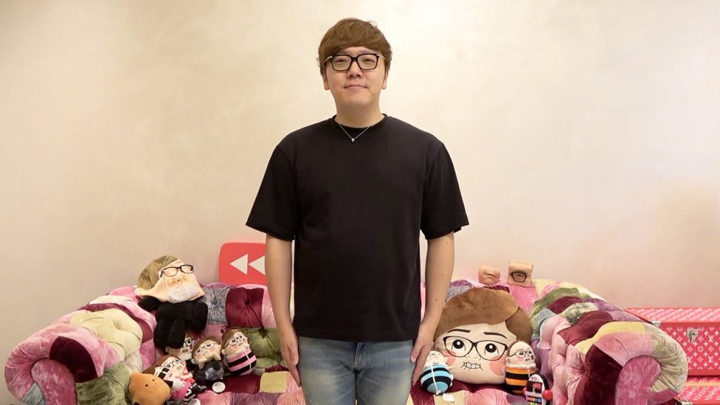 🎤HIKAKINがYouTube開設10周年！ 投稿した動画は4,860本以上、4チャンネル合計再生回数は151億回超え - スレッド閲覧 ...